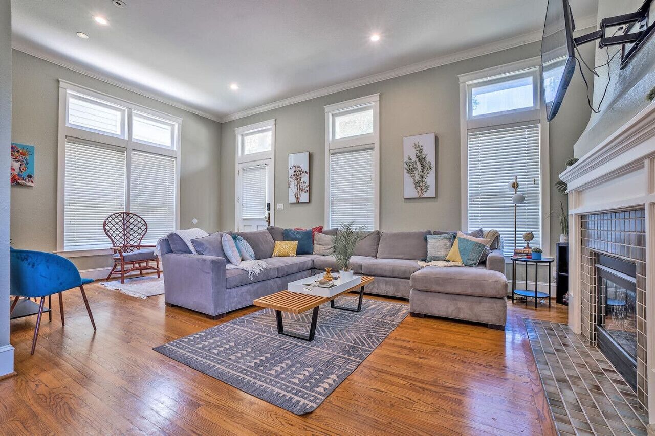 Charming State Thomas Home - Big Groups Welcome! - Dallas, TX