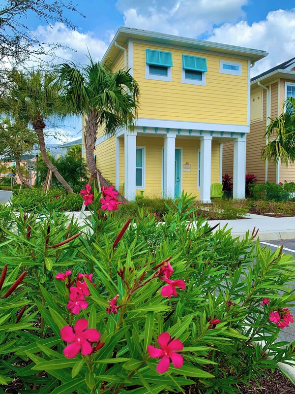 Krows Nest Near Disney World & Universal! - Level Up, Kissimmee