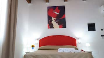 Quarto Quádruplo Superior, 2 quartos, não fumadores, vista para o mar | Minibar, com decoração personalizada, secretária