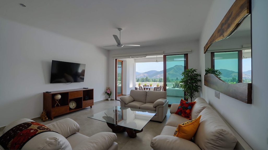 El Tular 002, 2bd Apartment At El Tular | Pool + P - Zihuatanejo