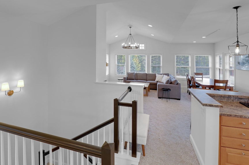 Beautiful Resort Condo With Amazing Snowy Mtn Views - New Hampshire (State)