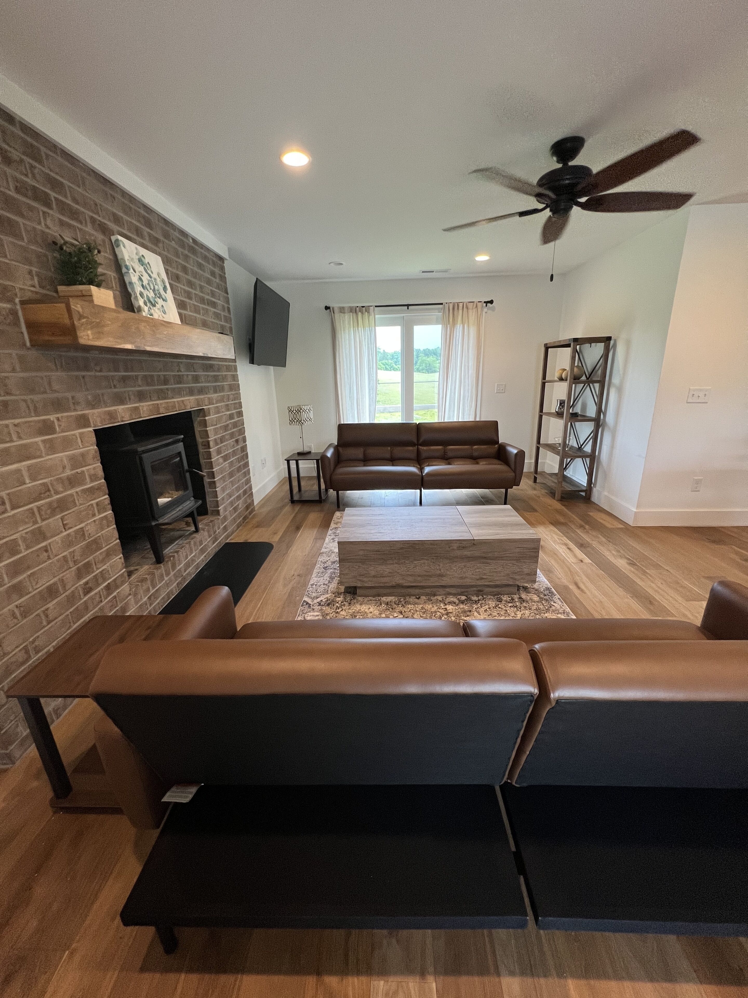 Dreamy 3-br Gem On 48 Acres W/ Mountain Views, Fire Pit Nights & Many Amenities! - Sierra Nevada