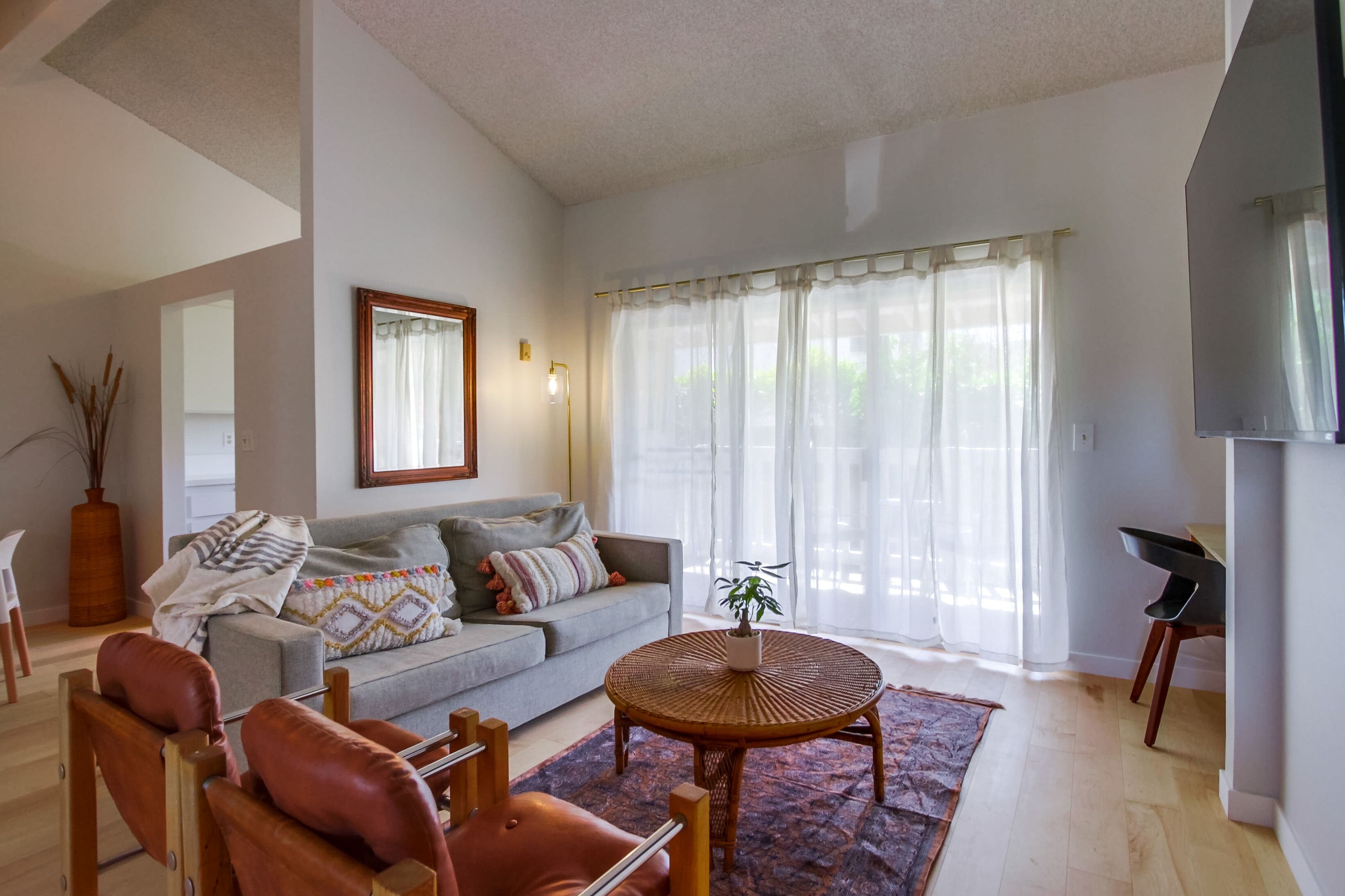 Huge Fletcher Cove Condo Solana Beach. 1 Minute Walk To Sand - Encinitas, CA