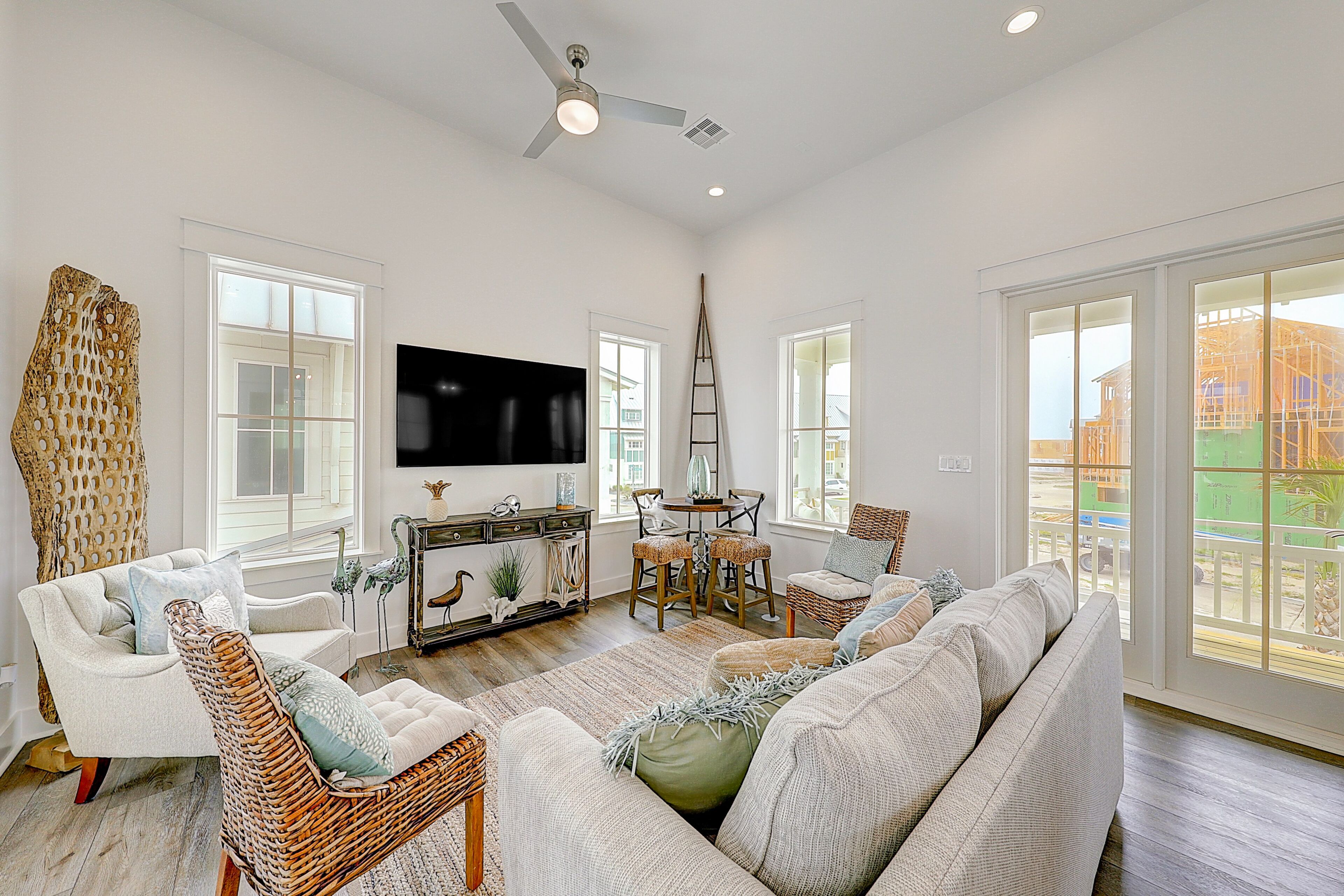 Beautiful Home With Pools, Golf,  Fitness Area, Washer/dryer, & Wifi - Port Aransas, TX