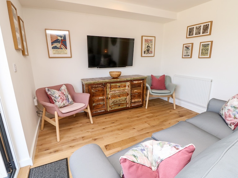 Chianti, Family Friendly, Character Holiday Cottage In Seaview - Hampshire