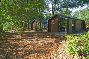 Berkel 4 | Com decoração personalizada, com mobília individualizada, Wi-fi grátis 