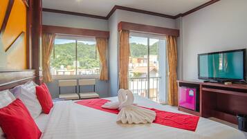 Quarto Duplo Deluxe | Secretária, Wi-fi grátis, roupa de cama fornecida