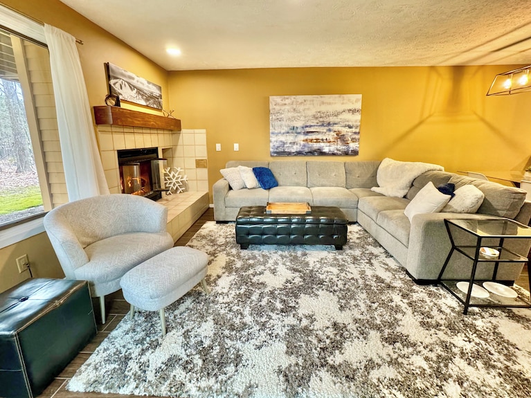 Trout Creek Condos - Harbor Springs Michigan - Harbor Springs, MI