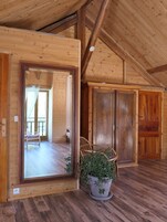 Quarto, vista para a montanha