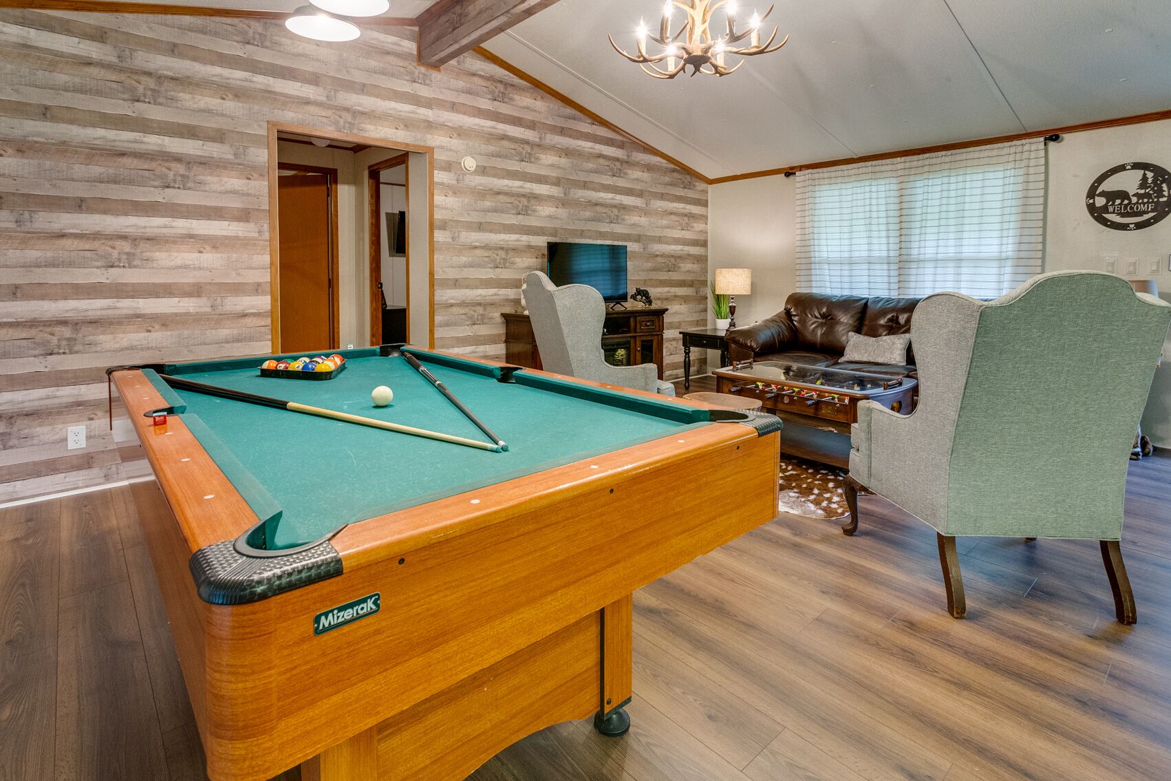 Spacious 3bed/2bath Home Just 1 Mile Off Exit 407 - Sevierville, TN