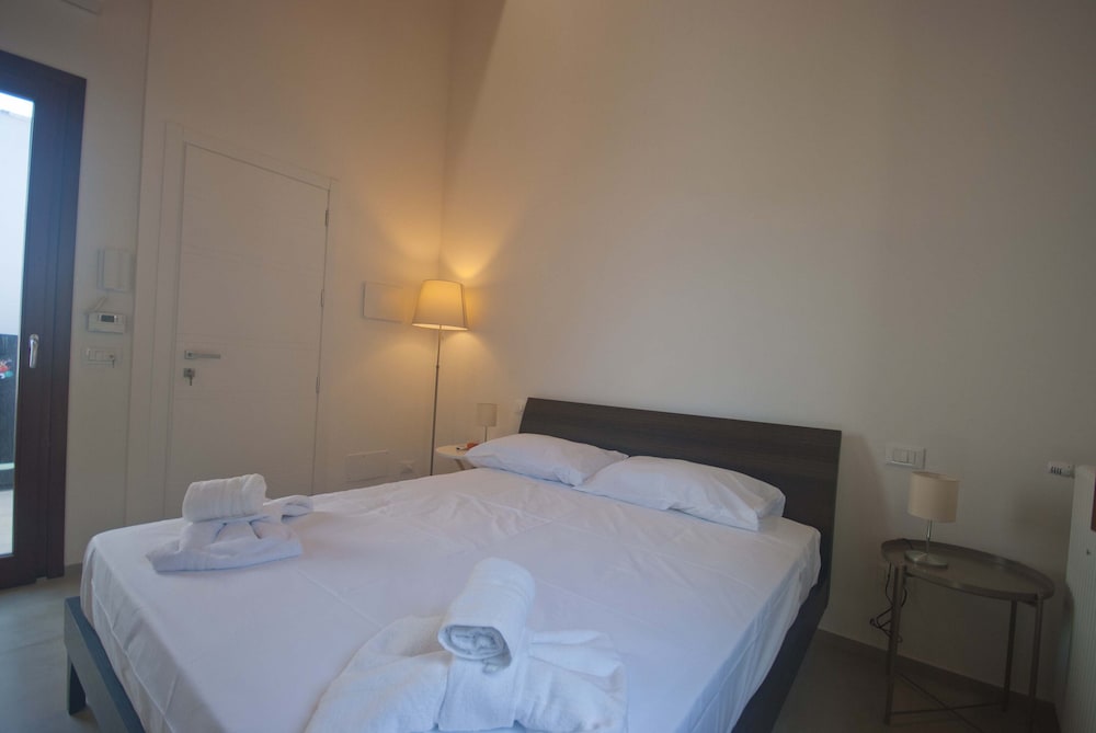 Renovated Holiday House In Castellammare Del Golfo - Historic Center - Scopello