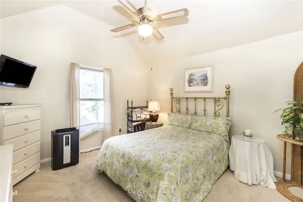 Bond Girl Hideaway - Cape May, NJ