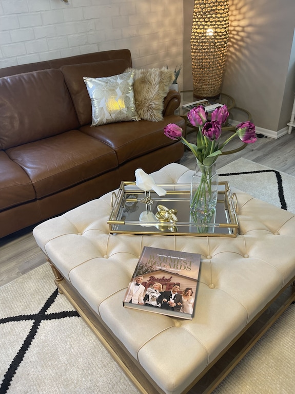 Uptown Penthouse On Pine: By Lake Michigan, Shopping & Casino! - Michigan