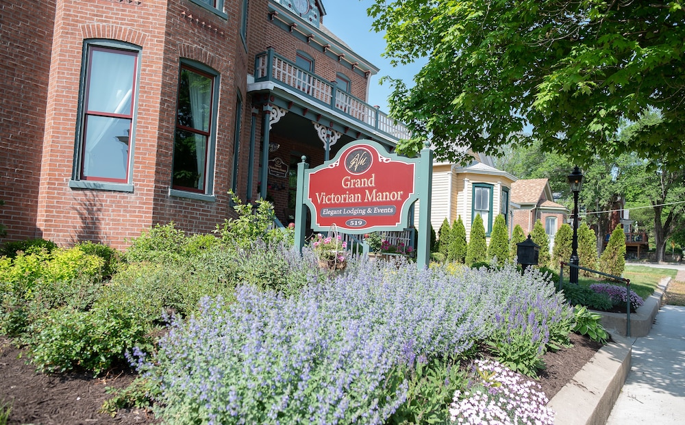 Boonville Luxury Lodging - Missouri