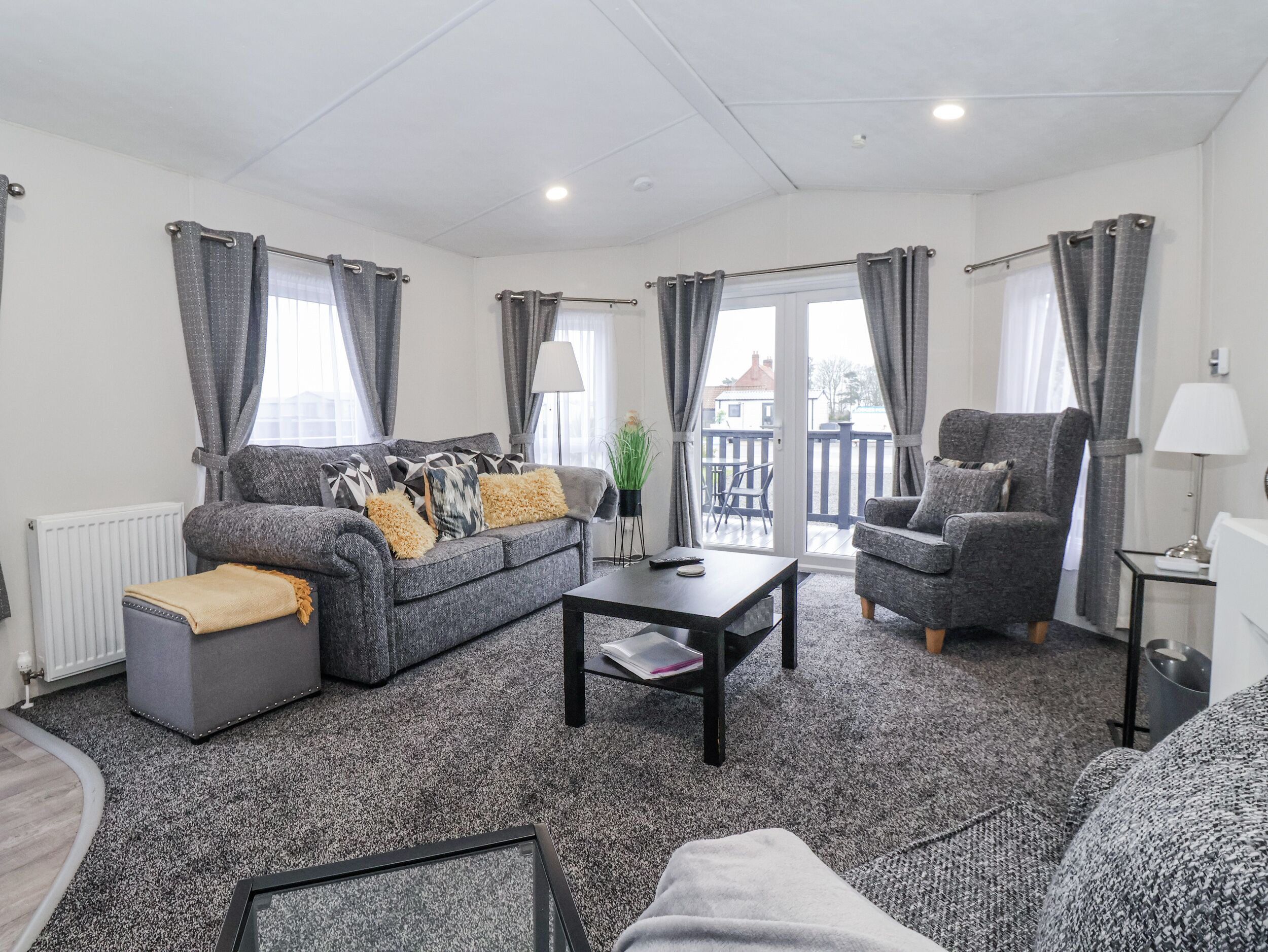 Lazy Daze, Pet Friendly, With A Garden In Bridlington - Bridlington