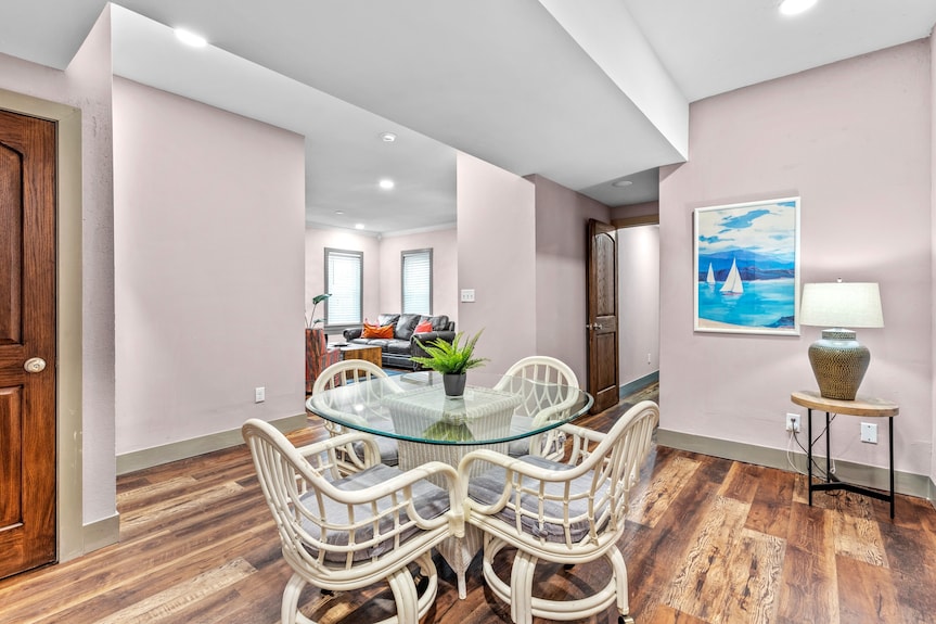 Spacious 2 Brsleep 4central Locationparking - Arnold, MO