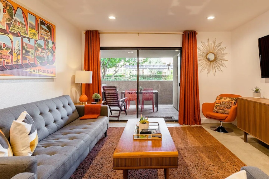 Fabulous Place With Two Pools - Walk To Everything - Palm Springs, CA