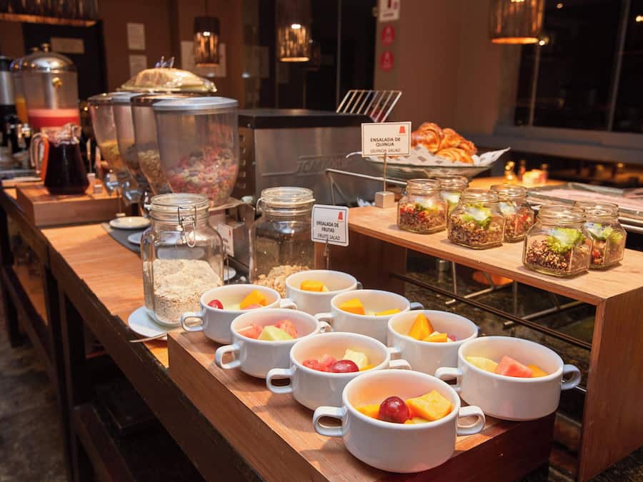 Pequeno-almoço tipo buffet diário incluído