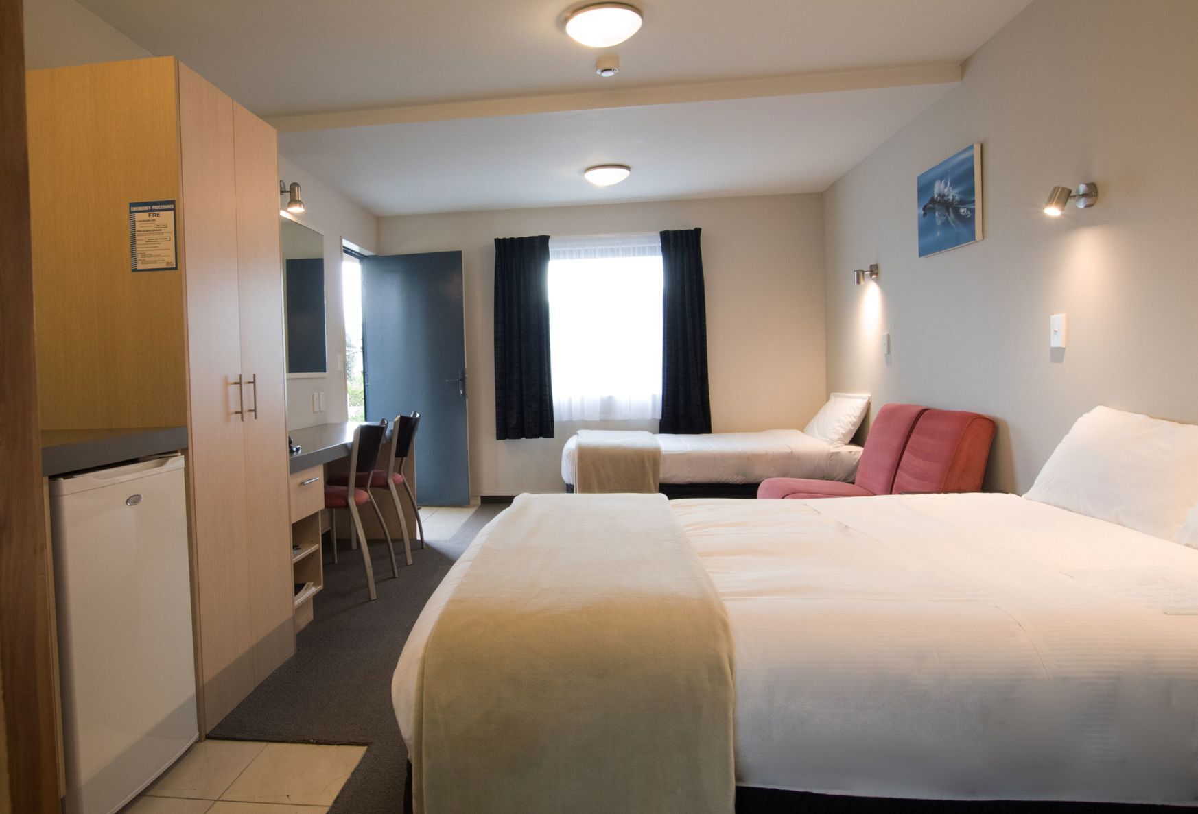 Cofres nos quartos, quartos à prova de som