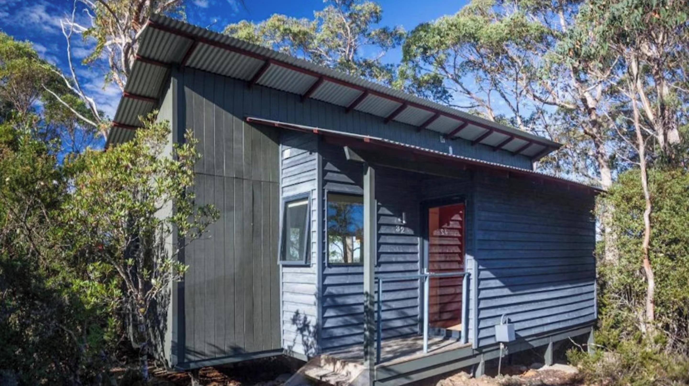 Estúdio luxo | Cortinas blackout, roupa de cama