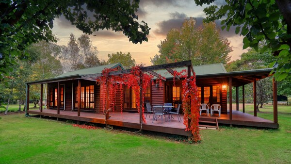 Beechworth Cedar Cottages - Beechworth