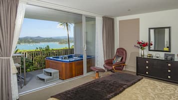Quarto superluxo, vista para o oceano (Private Spa, Room 2) | Vista para a água