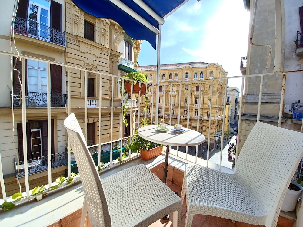 B&b Quattro Palazzi Napoli - Naples