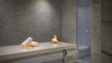 Villa Familiar, 3 quartos | Roupa hipoalergénica, minibar, cofre no quarto