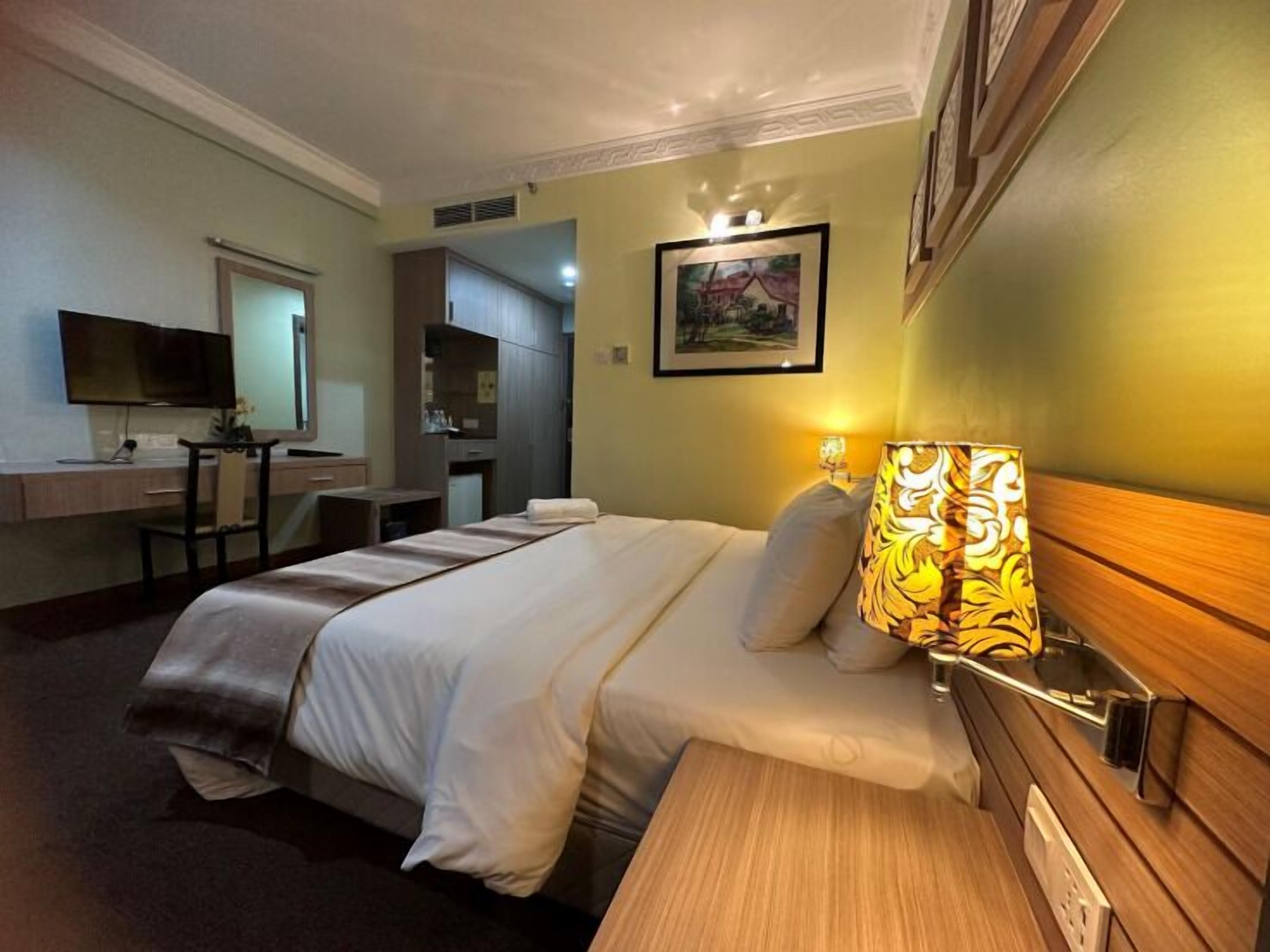 Quarto Duplo Deluxe, vista para o mar | Secretária, ferro/tábua de engomar, Wi-fi grátis 