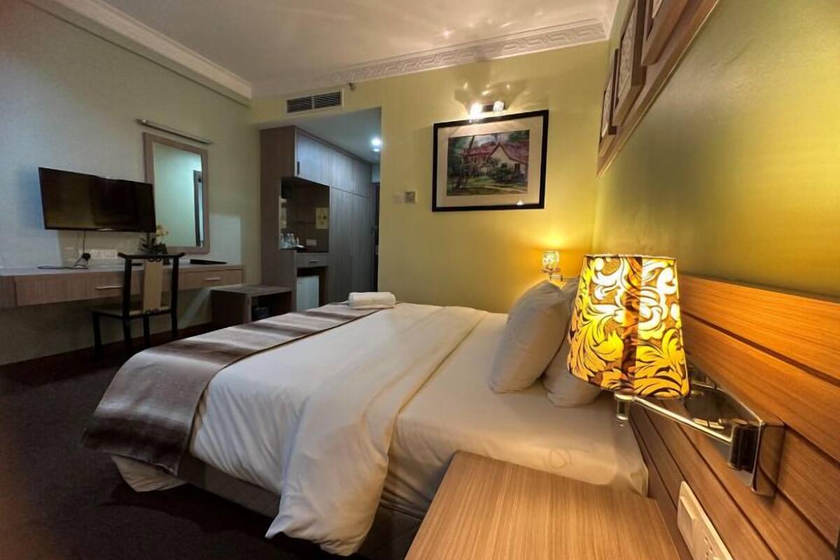 Quarto Duplo Deluxe, vista para o mar | Secretária, ferro/tábua de engomar, Wi-fi grátis 