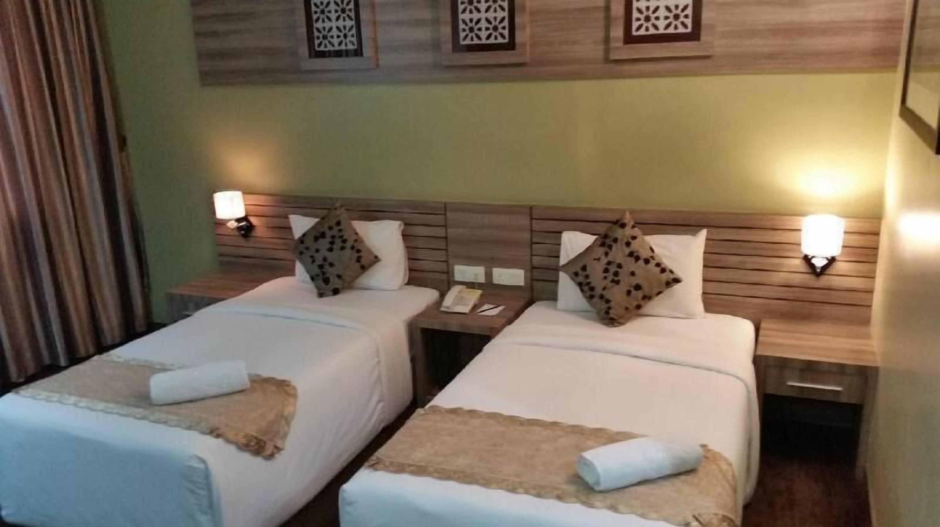 Ferros/tábuas de passar roupa, Wi-Fi de cortesia, roupa de cama