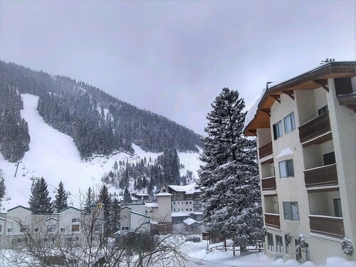 Powderhorn Vacation Rentals - Taos Ski Valley, NM
