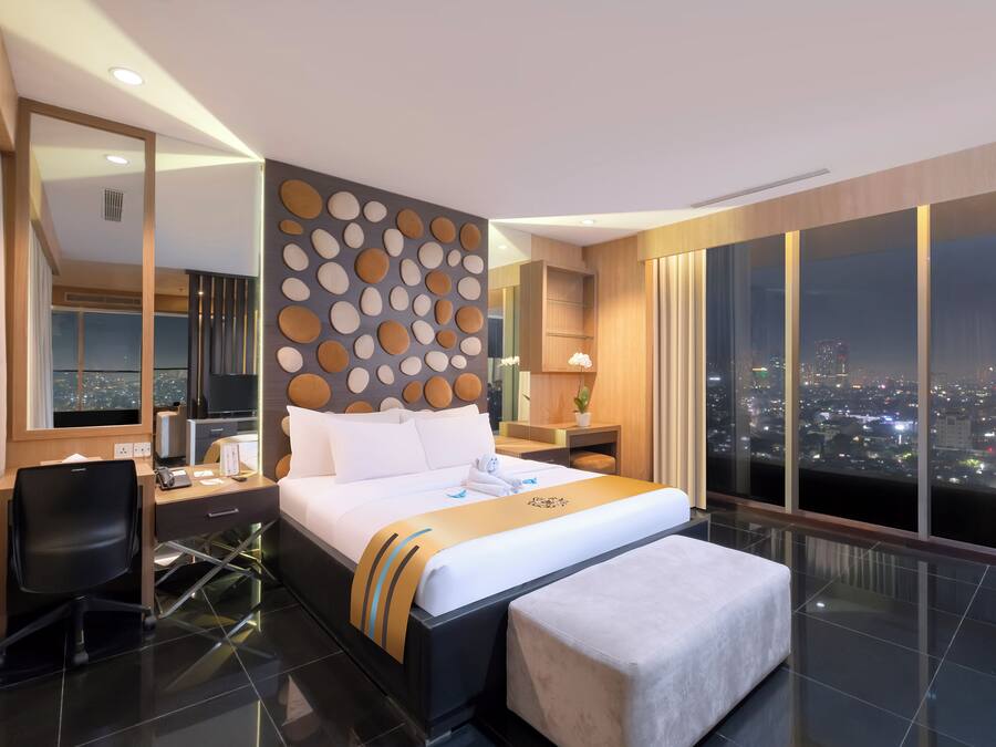 Quarto (The Residence) | Minibar, cofre no quarto, secretária, quartos insonorizados