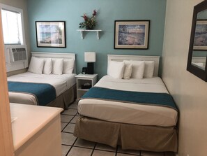 Seashell Motel & Key West Hostel in Key West: Find Hotel Reviews, Rooms ...