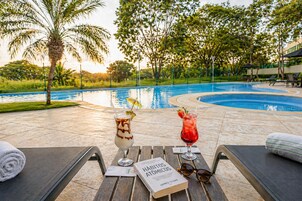 Piscina externa