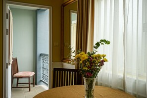 Grand Deluxe Twin Room | Terraço/pátio