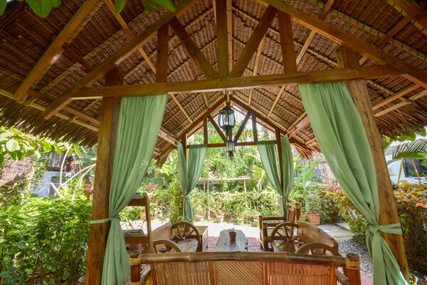 Family Airconditioned Room - Malay