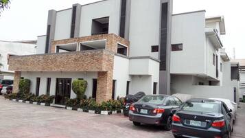 Fachada da propriedade