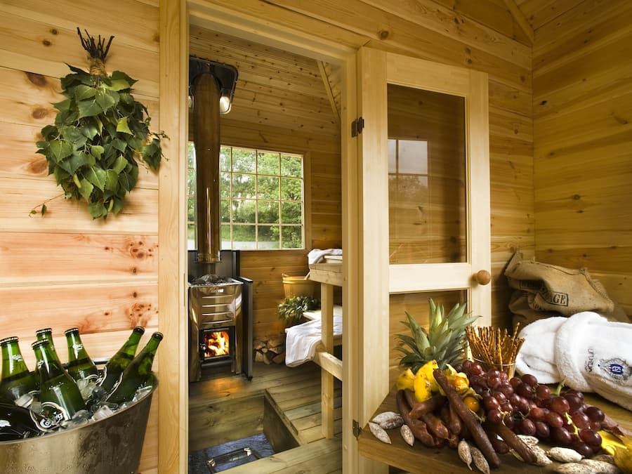 Tratamentos corporais, massagens de pedras quentes, massagens suecas