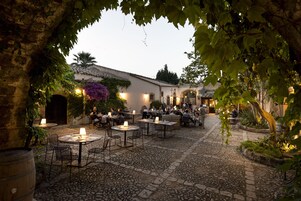 Jantares servidos, cozinha regional 