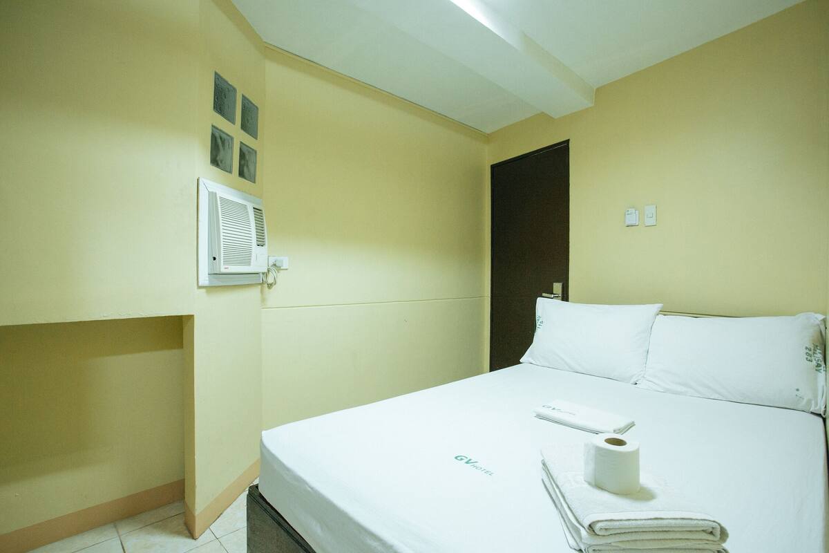 Wi-fi grátis, roupa de cama fornecida
