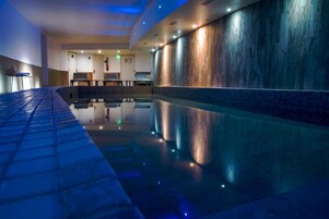 Piscina interior