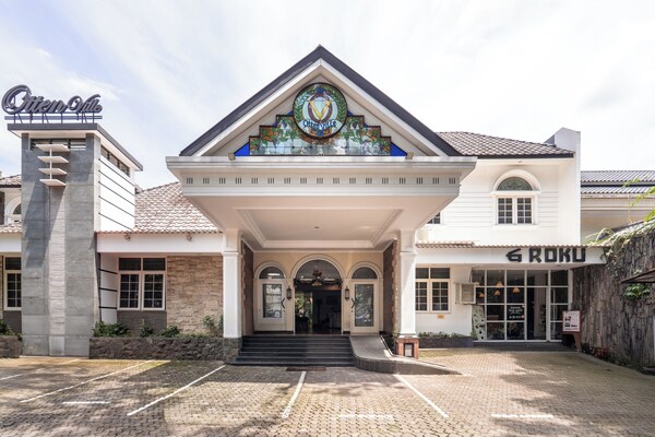 Rehat At Ottenville Boutique Hotel - Bandung