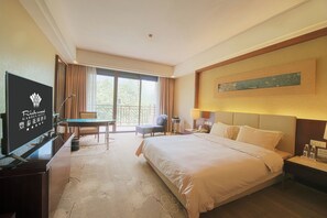 Quarto superior, 1 cama King | 1 quarto, edredons de pluma, frigobar, cofres nos quartos