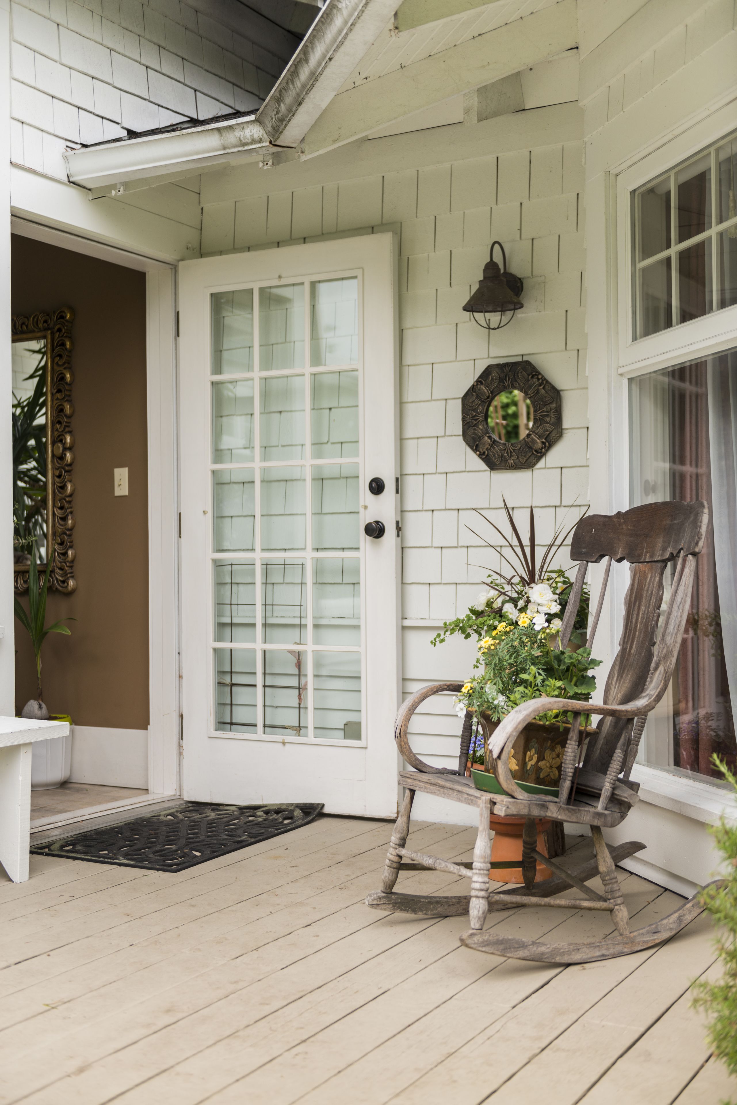 Terraço com espreguiçadeiras