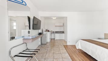 Quarto, 1 cama queen-size, cozinha | 1 quarto, Wi-fi grátis