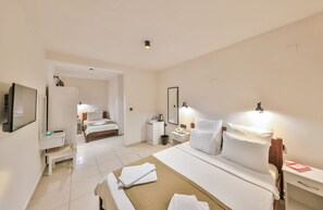 Zinbad Hotel in Kaş: Find Hotel Reviews, Rooms, and Prices on Hotels.com