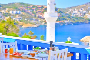 Zinbad Hotel in Kaş: Find Hotel Reviews, Rooms, and Prices on Hotels.com