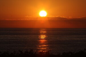 Vista para praia/oceano