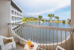 Quarto Duplo Comfort, vista para o mar | Cofre no quarto, secretária, quartos insonorizados, Wi-fi grátis 